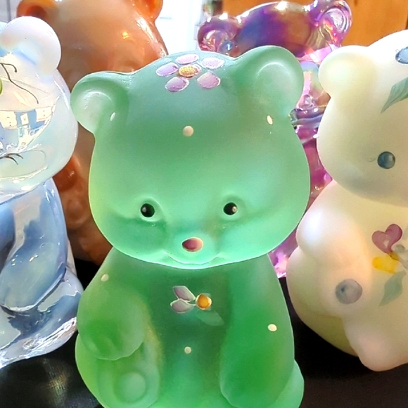 Fenton | Other | Fenton Glass Bear Figurines 5 Lot | Poshmark